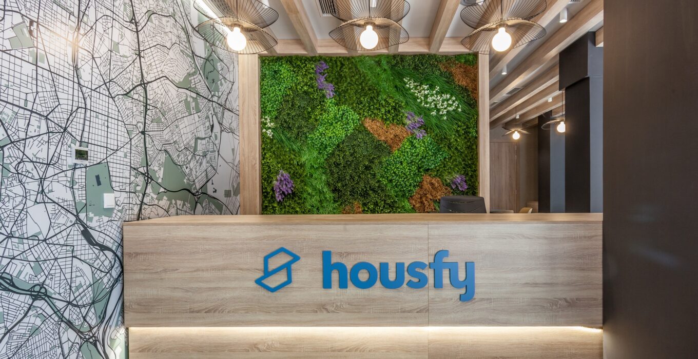 Housfy abre su primera oficina Home Store en Madrid