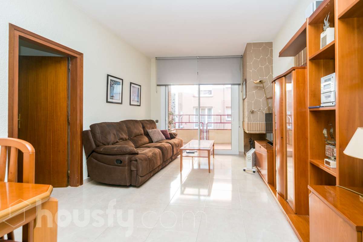 Piso en venta en Carrer Verge dels Dolors, Sant Just Desvern - €410,000 ...